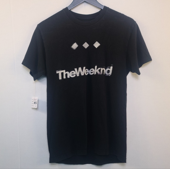 The Weeknd | Shirts | Ultrarare The Weeknd 22 The Fall Tour Tee Size Xs ...